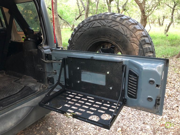 Make Camping a Breeze with the Smittybilt Tailgate Table