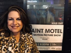 Gal Gab: 6 Questions for Leslie Sundahl