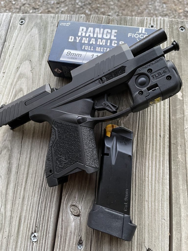 Taurus GX4XL Shines with Streamlight TLR-6