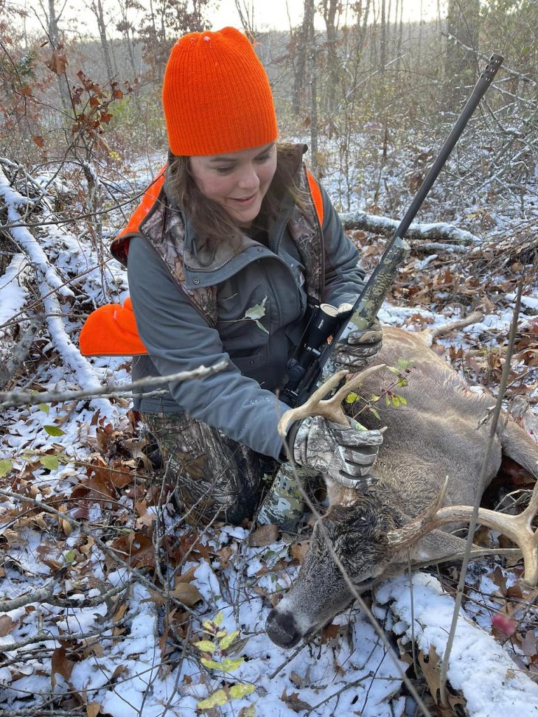 Franchi Momentum Elite and Her First Big Buck