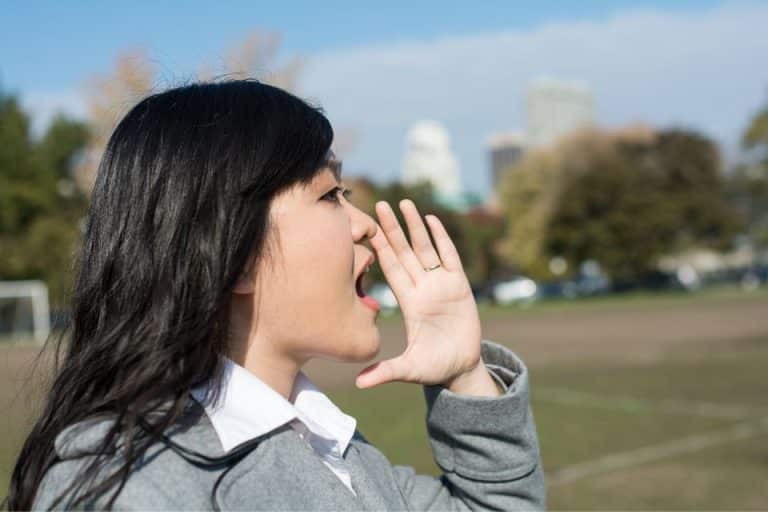 5 Verbal Commands Every Woman Should Know for Self Defense